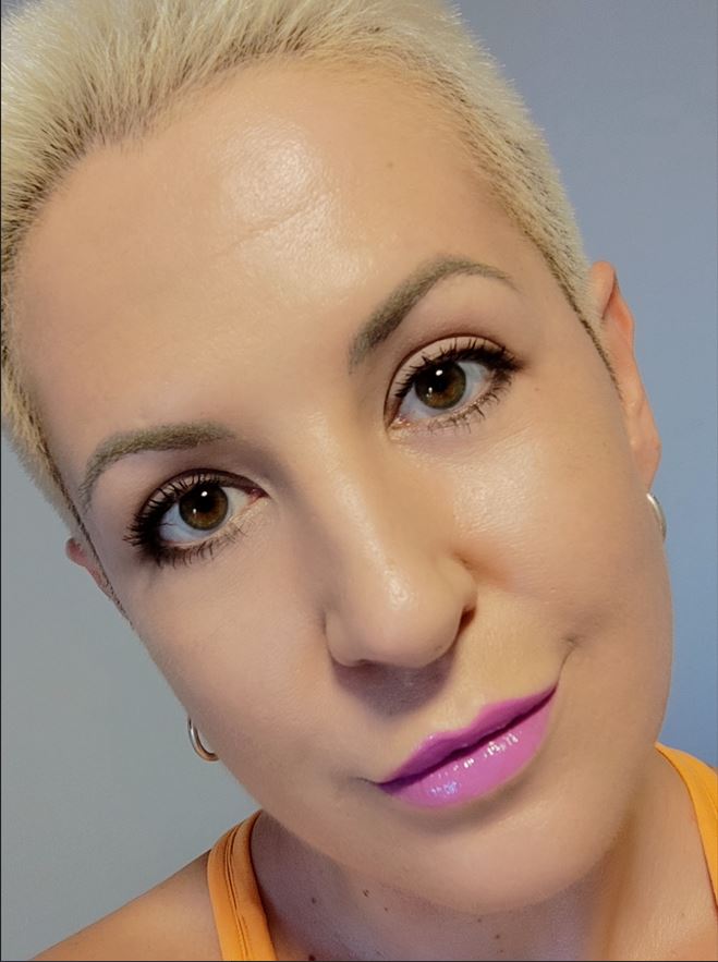 Up-And-Coming Pop Singer/Songwriter Aggie Express The Importance Of ...