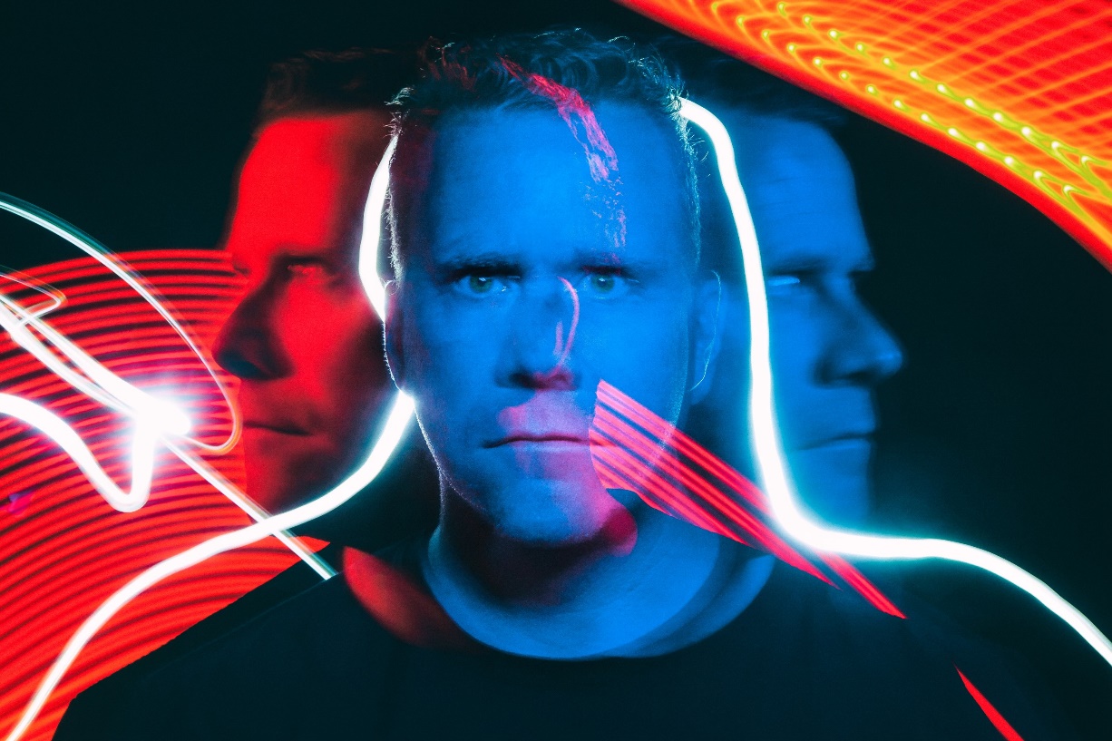 SINGER-SONGWRITER SCOTT HINKSON ‘FAST FORWARDS’ CAREER WITH GETTING ...